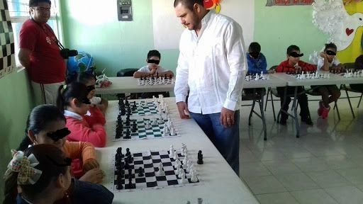 Pájaros en el Alambre | Cuál es la ruta del caso Janix, su candidatura ...