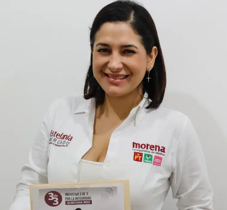 Pájaros en el Alambre | Estefanía ya es oficialmente Morena - Grupo Pirámide