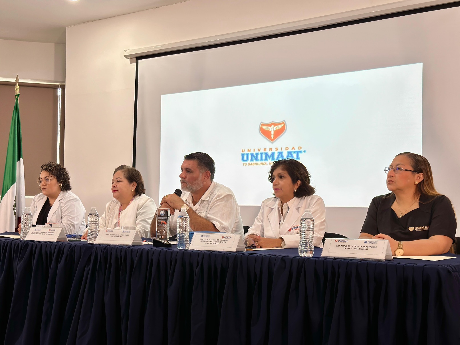 Presenta Universidad Unimaat su nueva licenciatura en medicina - Grupo ...